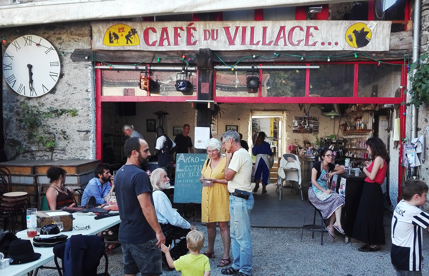 Anères, tendre est la vie - Le Voyage aux Pyrénées